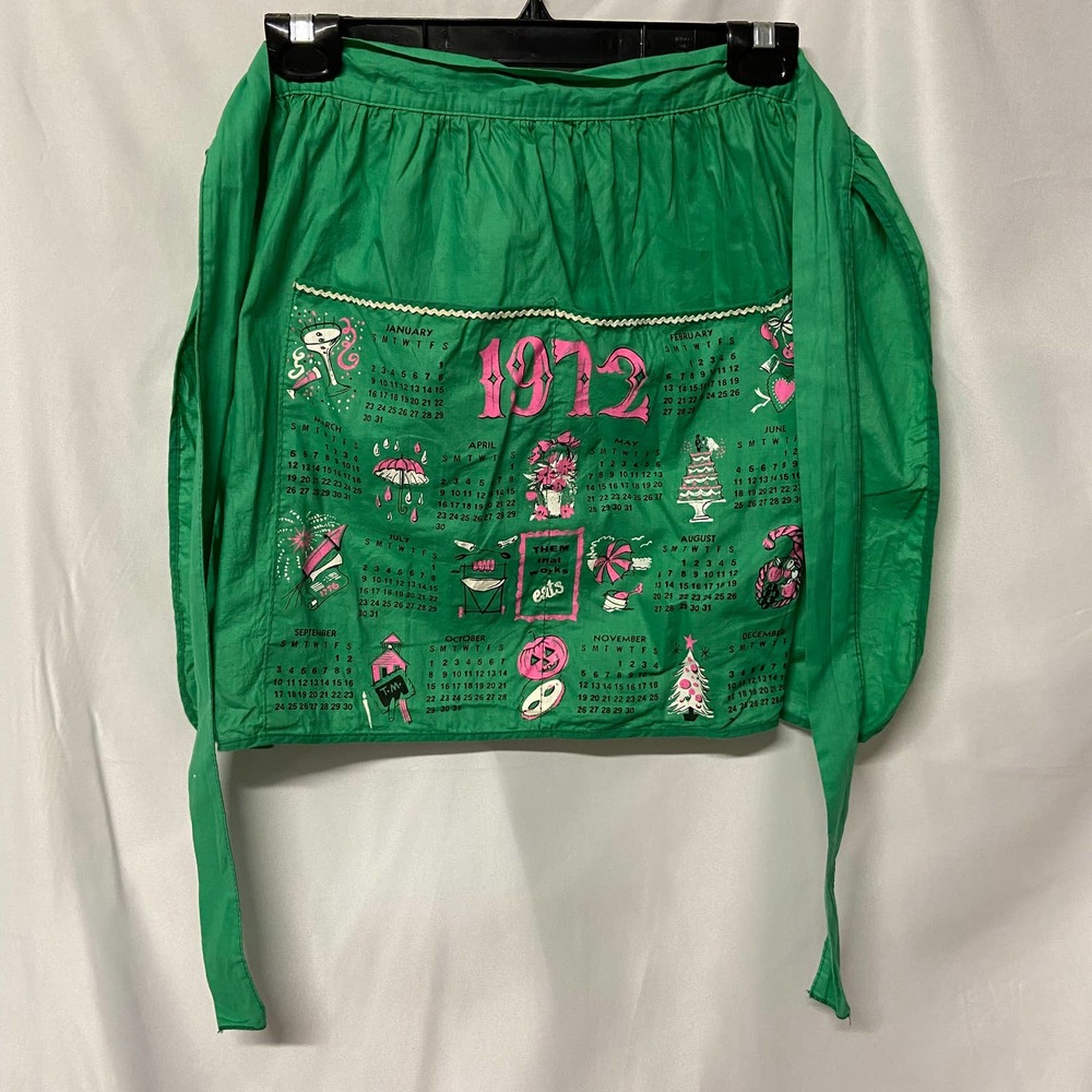 1972 Apron Calendar Green Vintage - Gem
